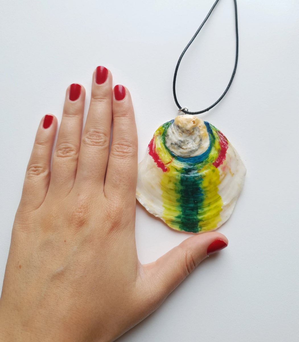 White Seashell Statement Necklace | Handmade Jewelry | VintageRadar – Vintage Radar