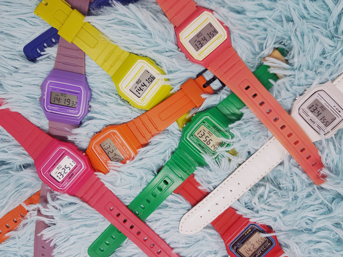 Digital & LCD Watches for Women | Women's Sports watches – Vintage Radar