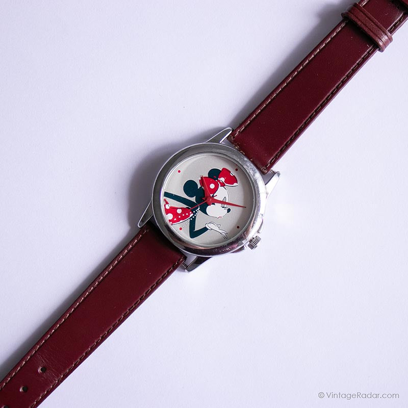 Minnie Mouse Blowing a Kiss Watch Vintage | RARE Disney Parks Watch ...
