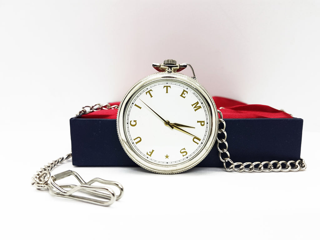 Fugit Tempus Silver Pocket Watch Vintage | Can Be Engraved – Vintage Radar