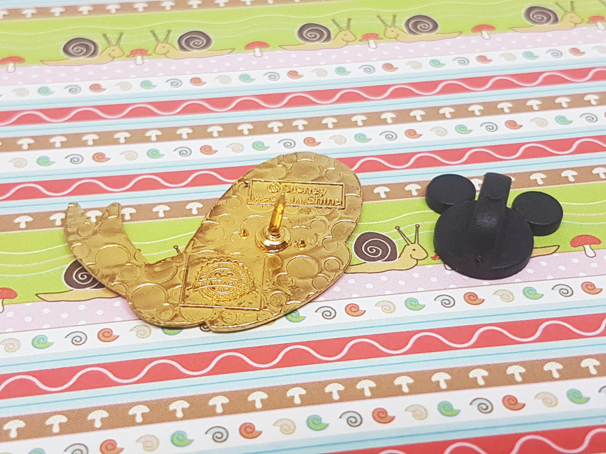Donald Duck Disney Hat Enamel Pin | Fun Disney Tradeable Pin 89376 ...
