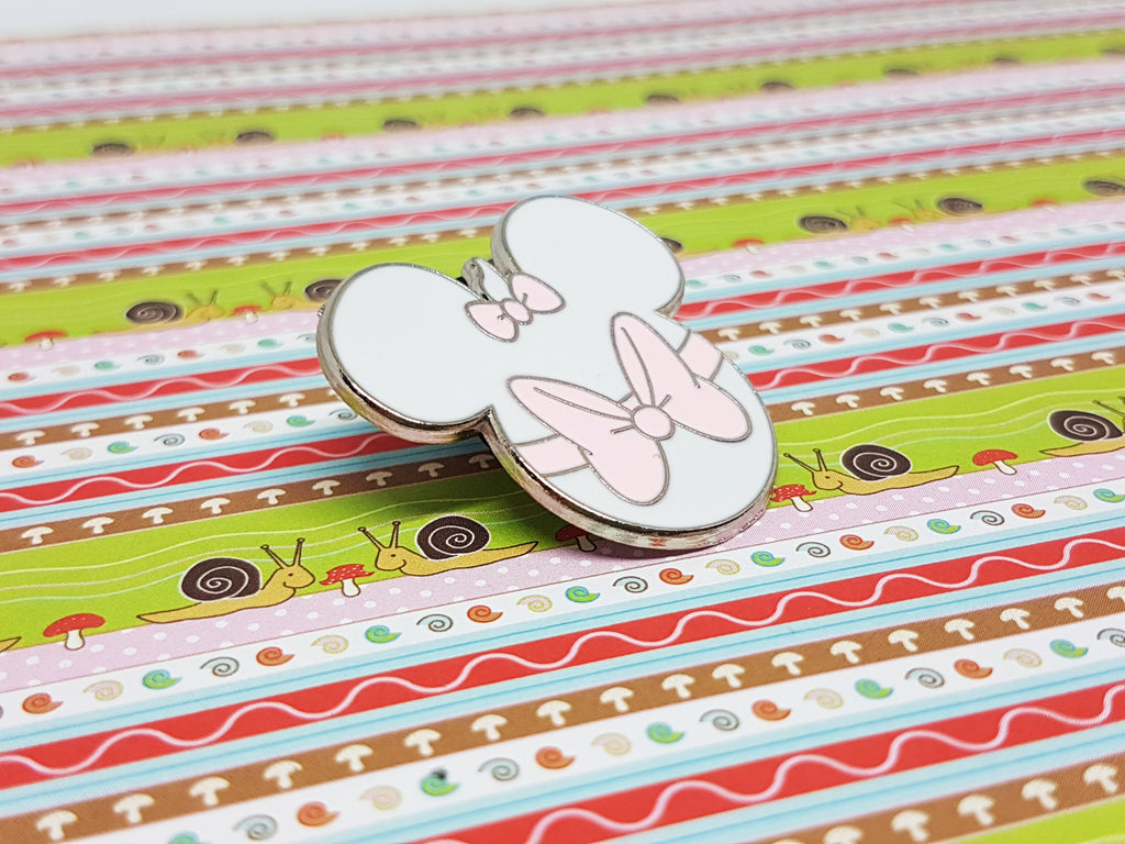 Minnie Mouse Pink Disney Pin | Cute Minnie Mouse Ears Head Enamel Pin ...