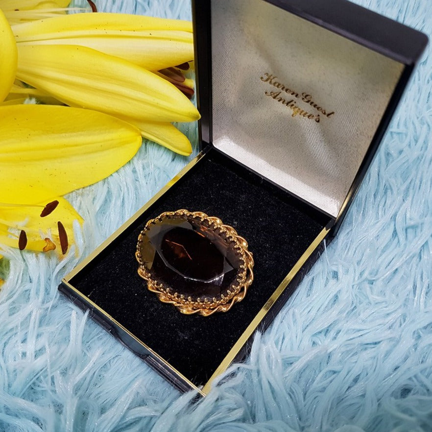 Gold-tone Vintage Brooch by Karen Guest Antiques | Vintage Jewelry ...