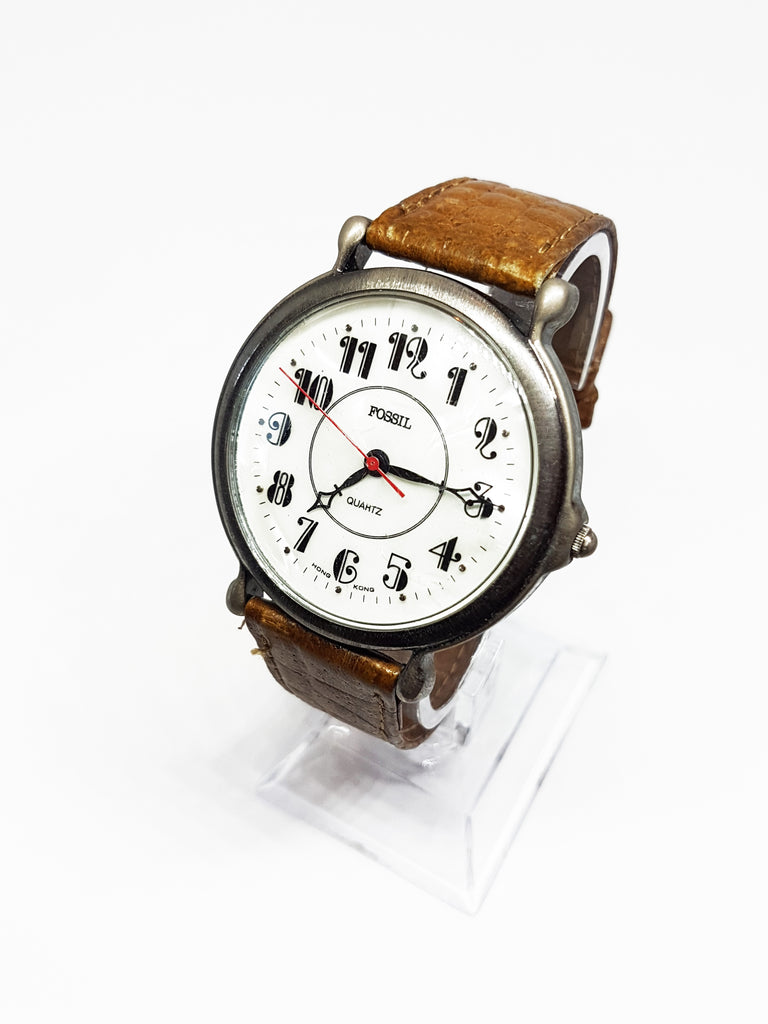 Vintage Fossil Watch with Large Retro Numerals | Fossil Quartz Watch ...