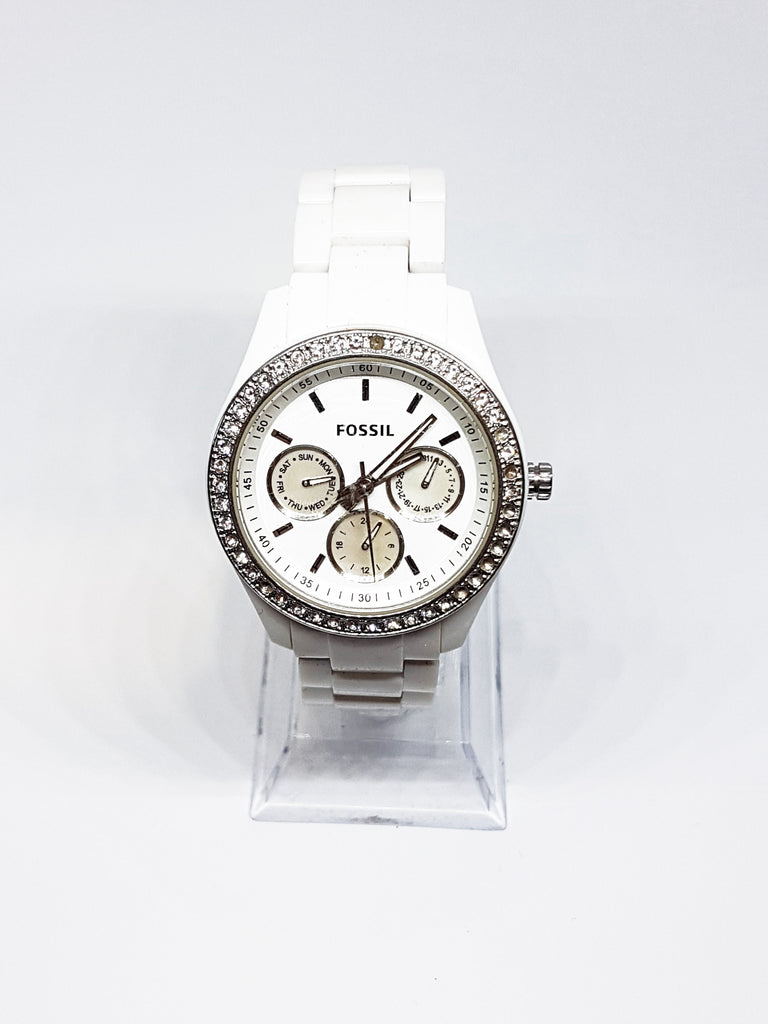 Vintage White Fossil Watch for Women with White Rhinestones – Vintage Radar