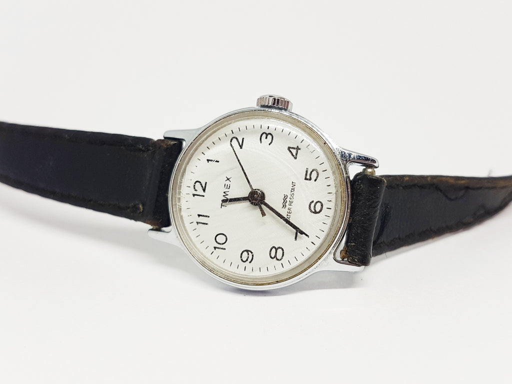 Classic White Dial 90s Timex Mechanical Watch for Women – Vintage Radar