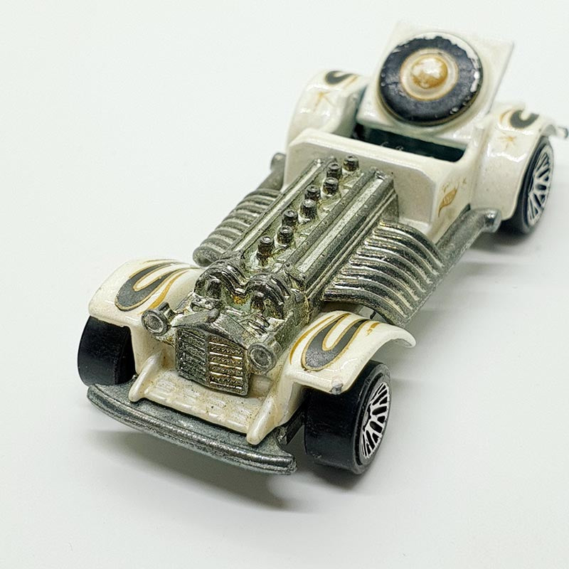 Vintage 1970 White Sweet 16 Hot Wheels Car | RARE Toy Car – Vintage Radar