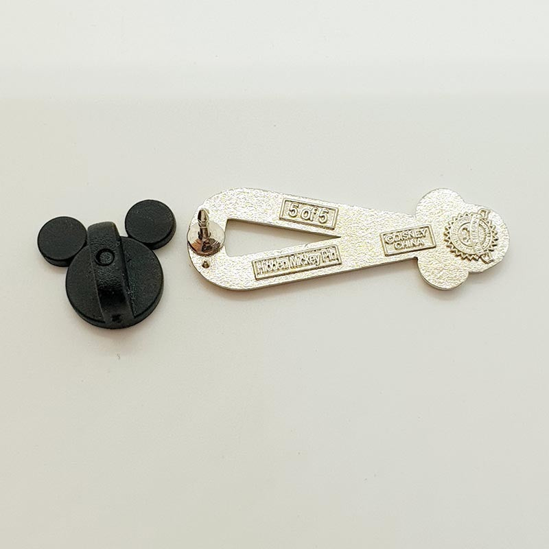 Yellow Mickey Mouse Medal Disney Pin | Disney Lapel Pin – Vintage Radar