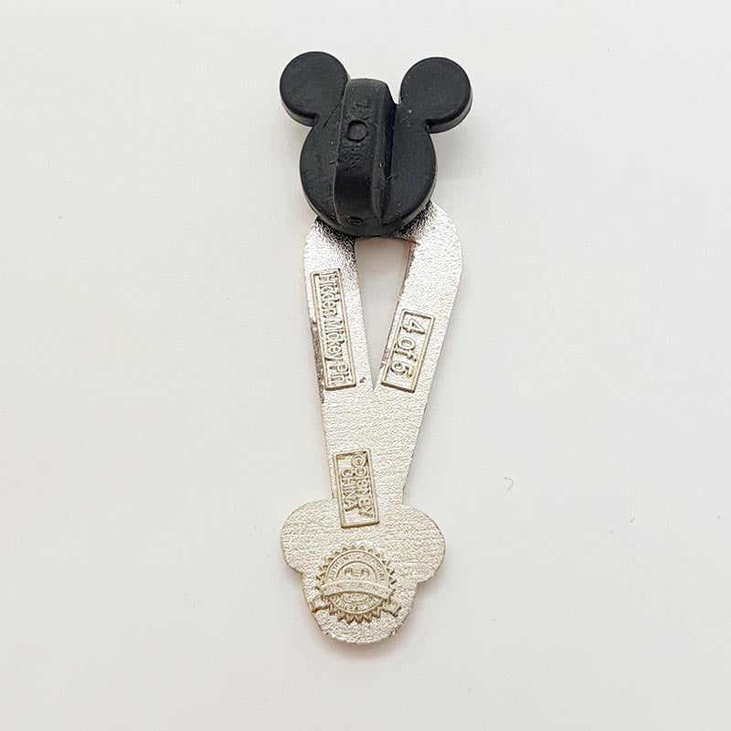 Red Mickey Mouse Medal Disney Pin | Disney Enamel Pin – Vintage Radar