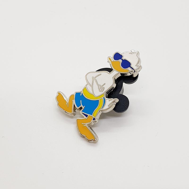 Donald Duck at The Beach Disney Pin | Disney Lapel Pin – Vintage Radar