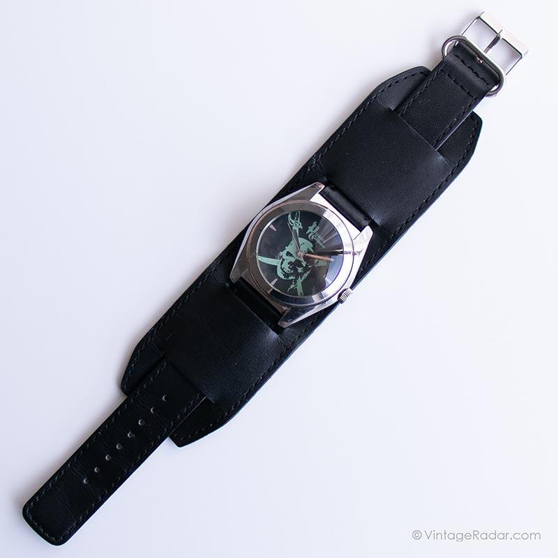Vintage Pirates of the Caribbean Watch by Seiko | Disney Collectible ...