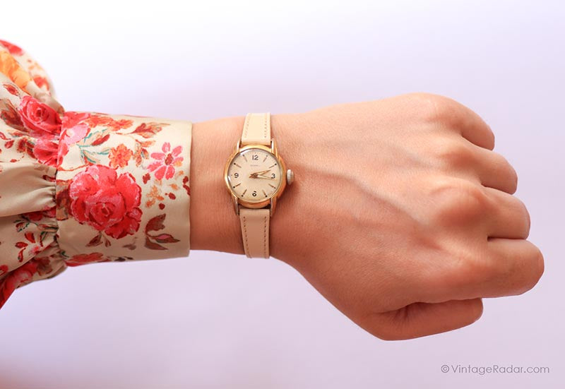Consul Mechanical Gold-tone Swiss Watch for Women | Vintage Watches ...