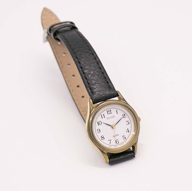 Success Alba by Seiko V701-1L70 A0 Vintage Quartz Watch for Women ...