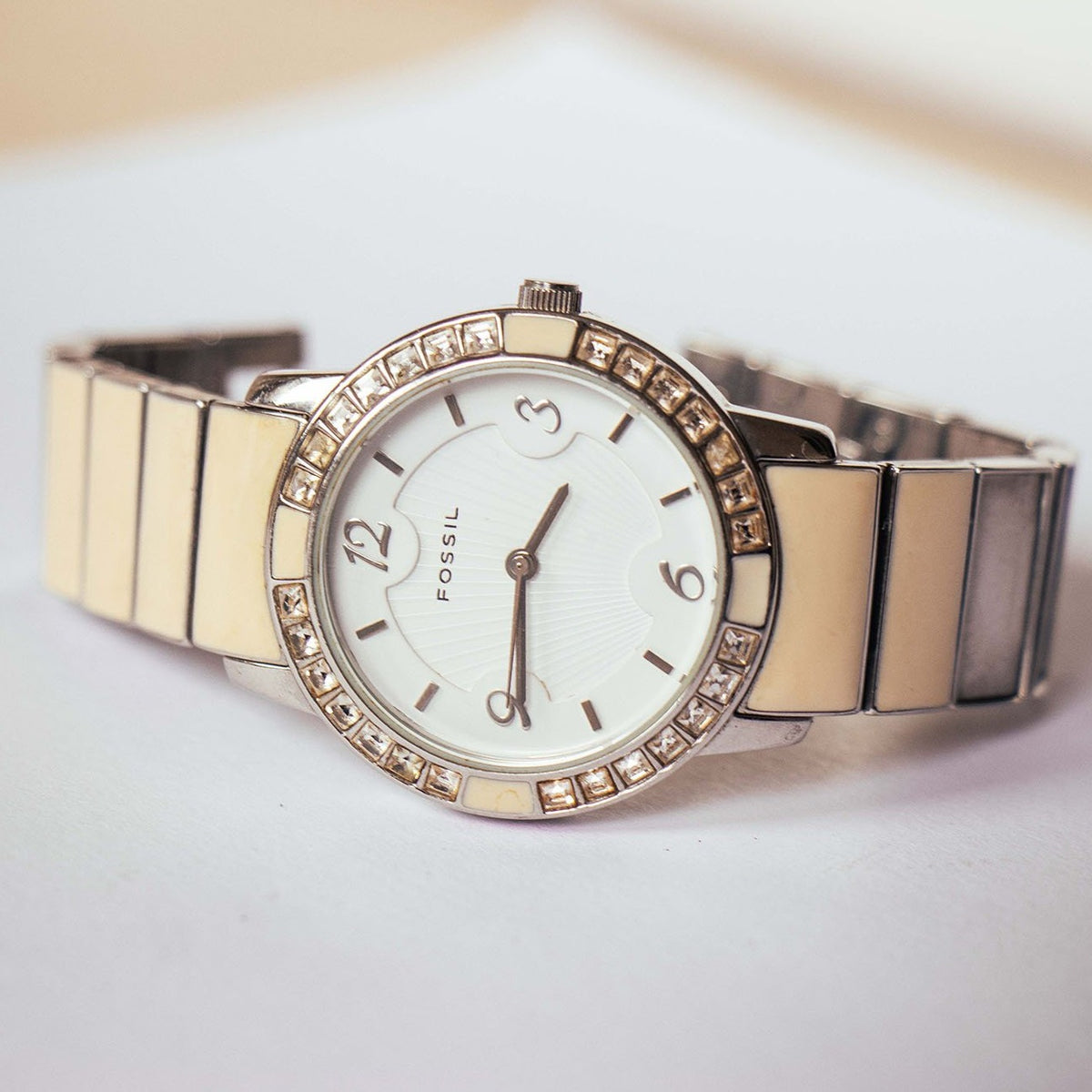 Silver-tone Fossil Analog Watch for Women | Stainless Steel Fossil Wat ...