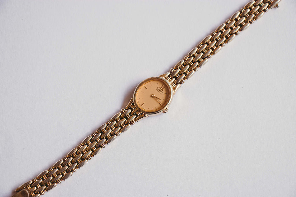 Seiko 2P20-5B09 RO Quartz Watch | Gold-tone Seiko Ladies Watch ...