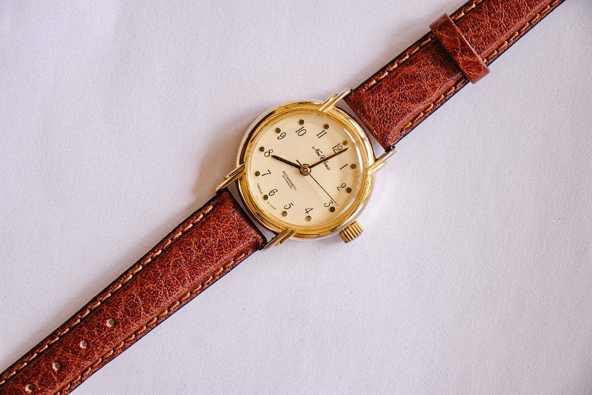 Elegant New Classic Gold-Tone Mechanical Wristwatch | 90's Watches ...
