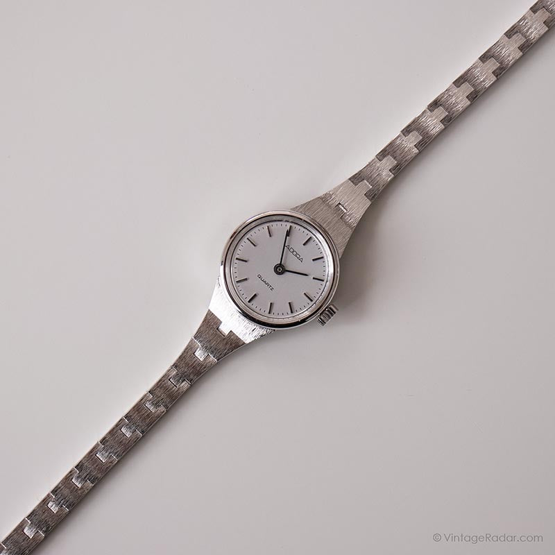 Vintage Stainless Steel Adora Watch | Casual Silver-tone Watch for Her ...