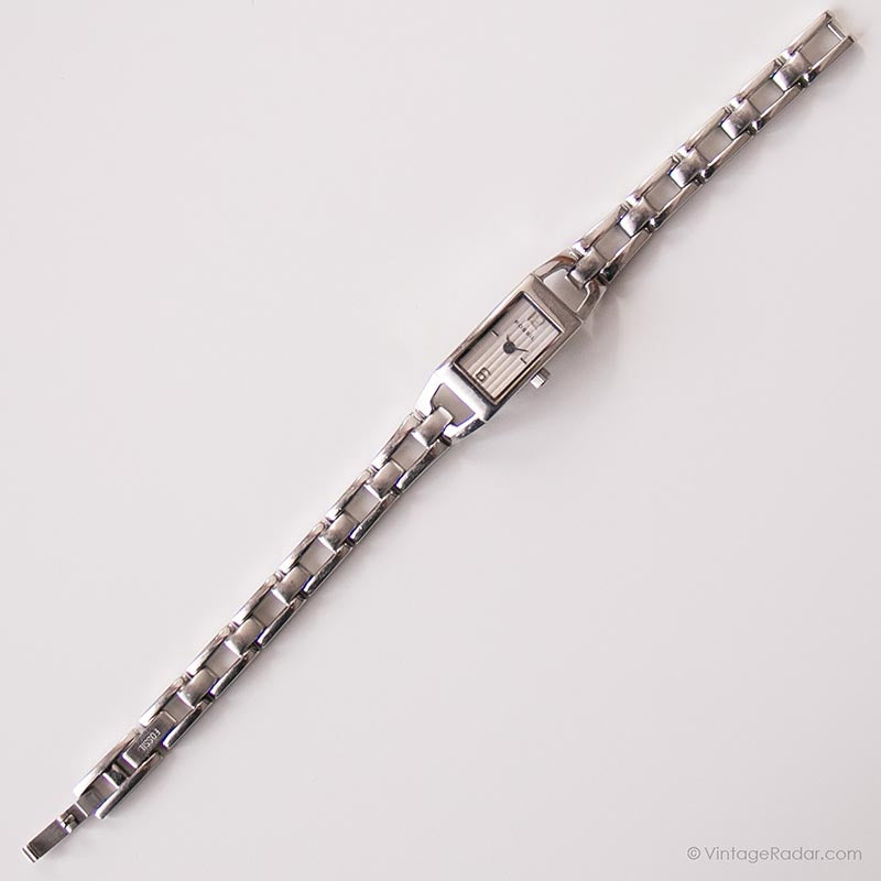 Vintage Tiny Rectangular Fossil Watch | White Dial Watch for Ladies ...