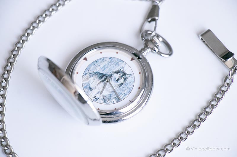 Vintage Wolf Pocket Watch | Animal Pocket Watch – Vintage Radar