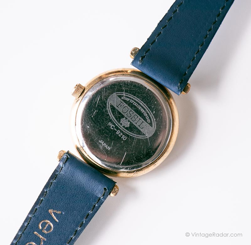 Vintage Black-Dial Fossil Watch for Women with Diamond-Shaped Crystal ...