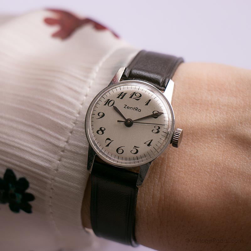 Silver-tone Zentra 17 Rubis Mechanical Watch | Vintage Zentra Watch ...