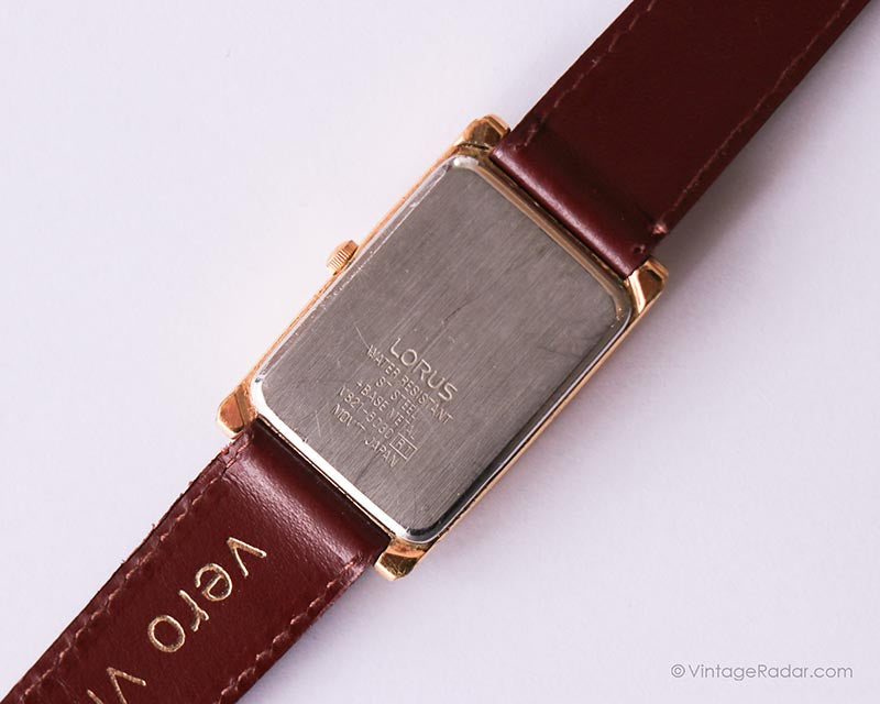 Lorus V821 3140 R4 Mickey Mouse Tank Watch 1990s – Vintage Radar