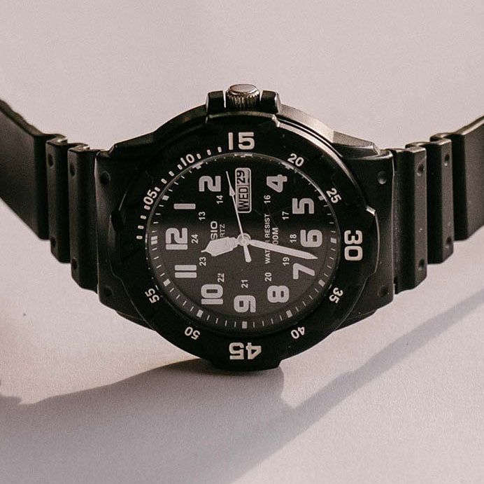 Casio 5125 MRW-200H Watch | WR100 Casio Date Watch Vintage – Vintage Radar