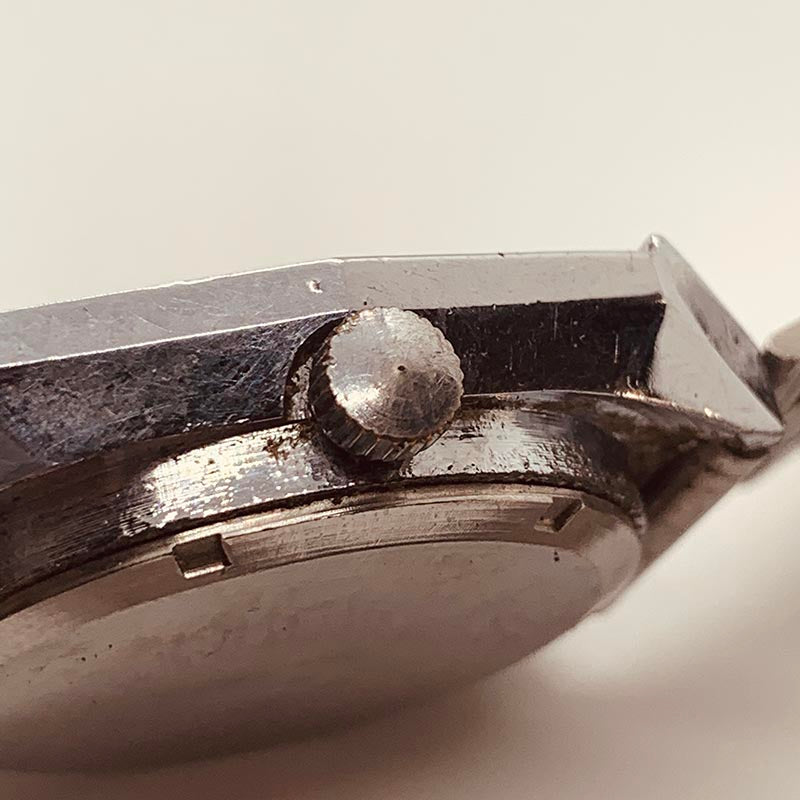 Red Dial Geneva Hong Kong Watch for Parts & Repair - NOT WORKING ...