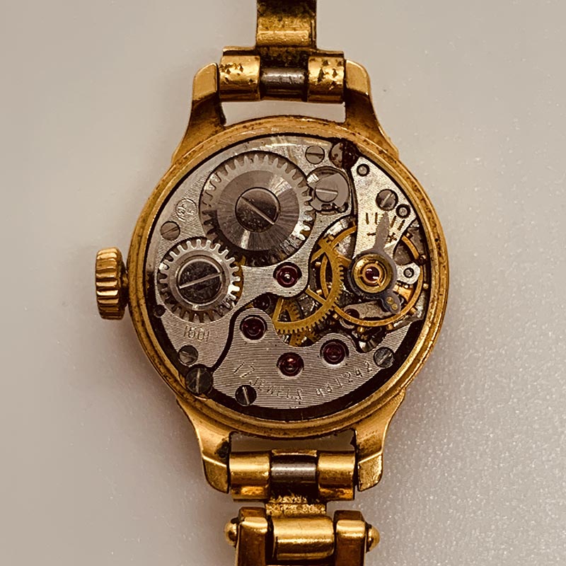 Chaika USSR 17 Jewels Watch for Parts & Repair - NOT WORKING – Vintage ...